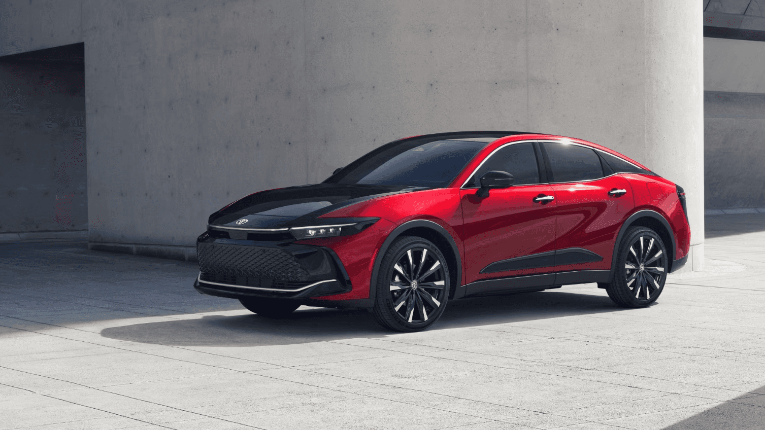 Explore the Power and Sophistication of the 2025 Toyota Crown ...