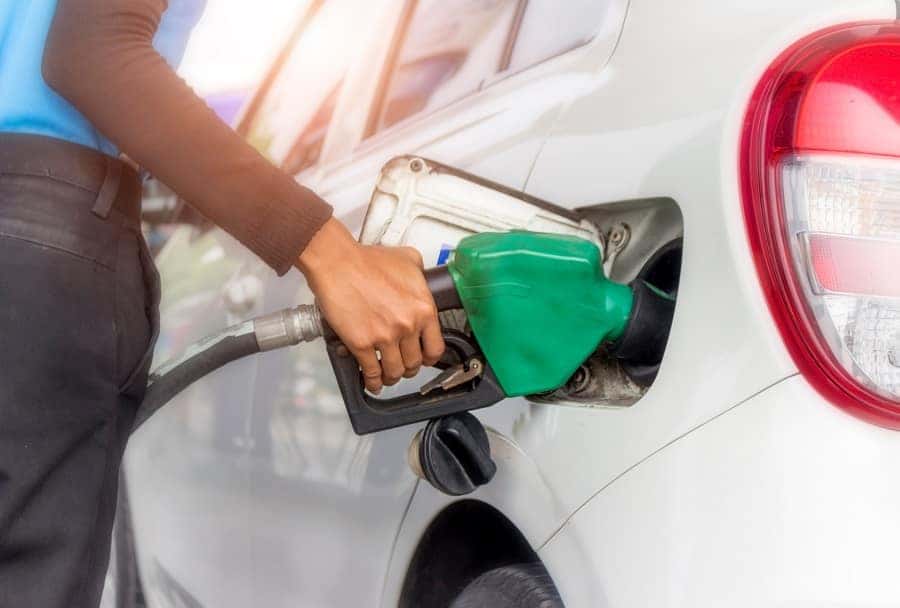 Improve Your Car's Fuel Economy With these 10 Simple Tips | Cutter CDJR ...