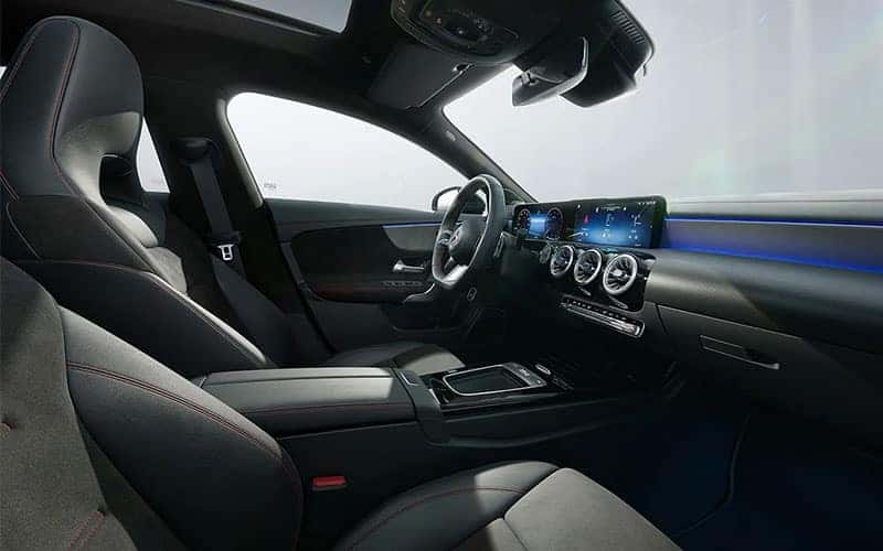 Mercedes-Benz CLA Reviews, Pricing & More | Mercedes-Benz of Easton