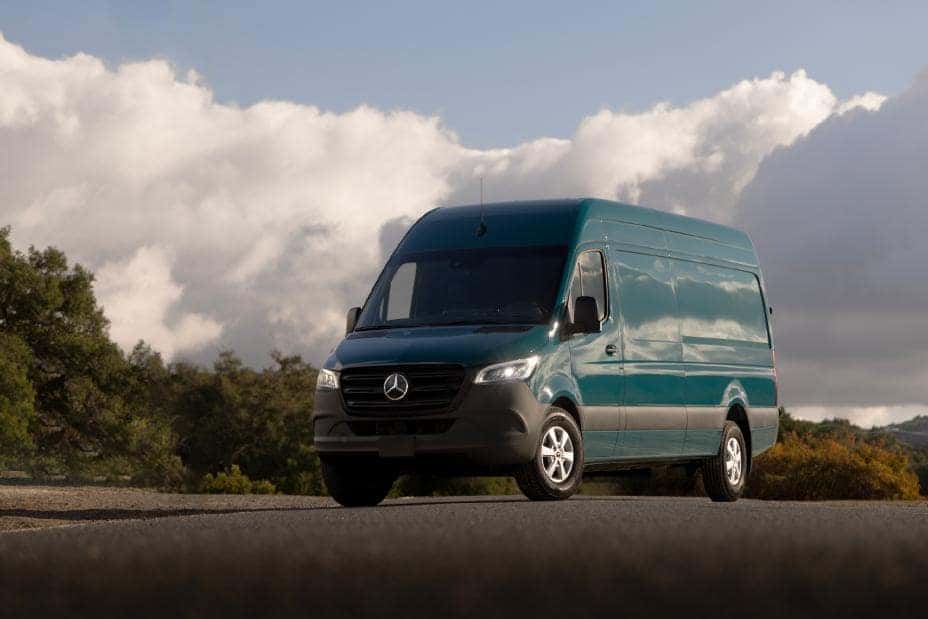First fully electric van from Mercedes-Benz: The all-new eSprinter hits ...