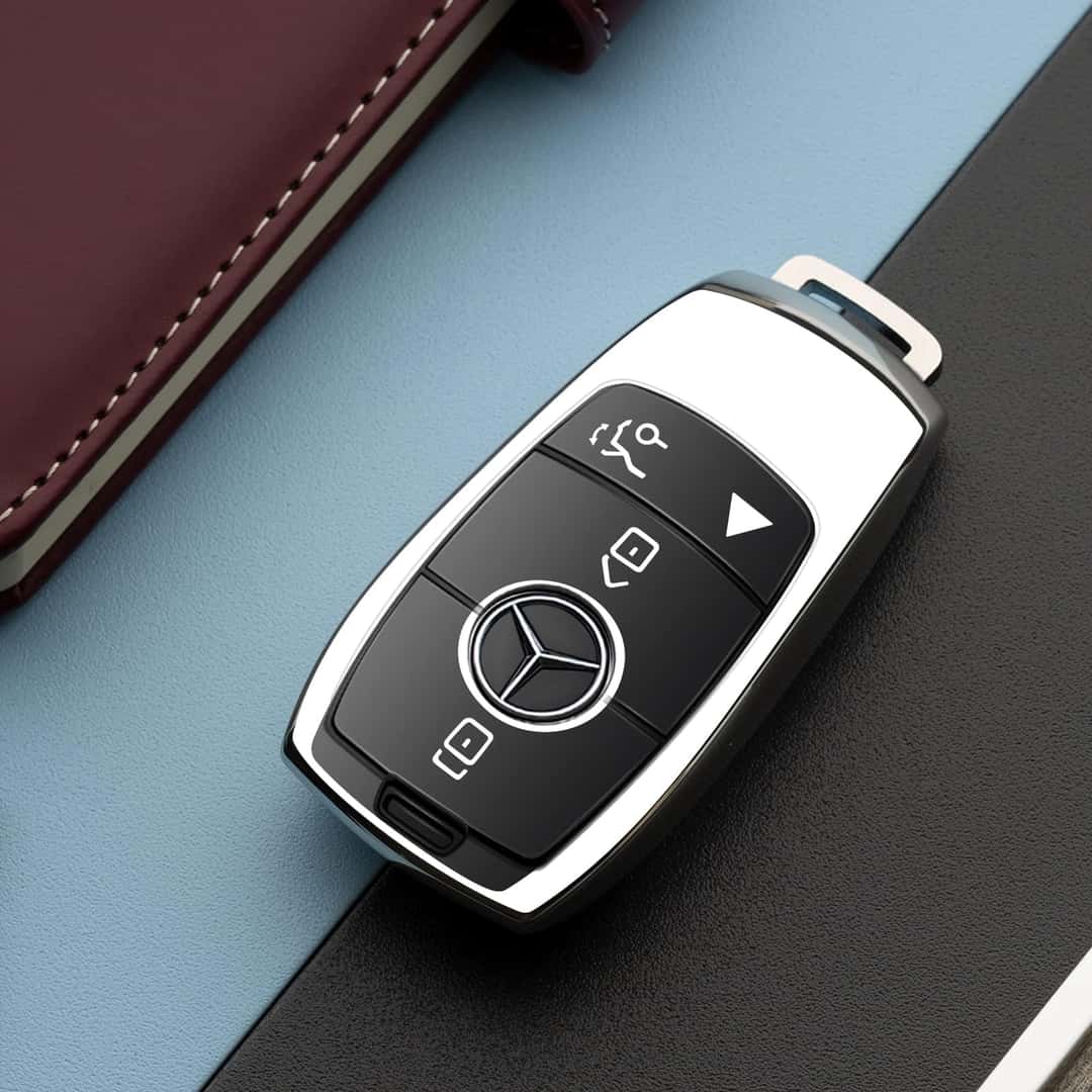 How to Change Your Mercedes-Benz Key Fob Battery | Mercedes-Benz of Fresno
