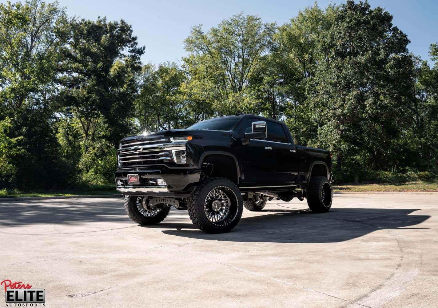 Photo Gallery of Custom Cars, Trucks and SUVs | Peters Elite Autosports