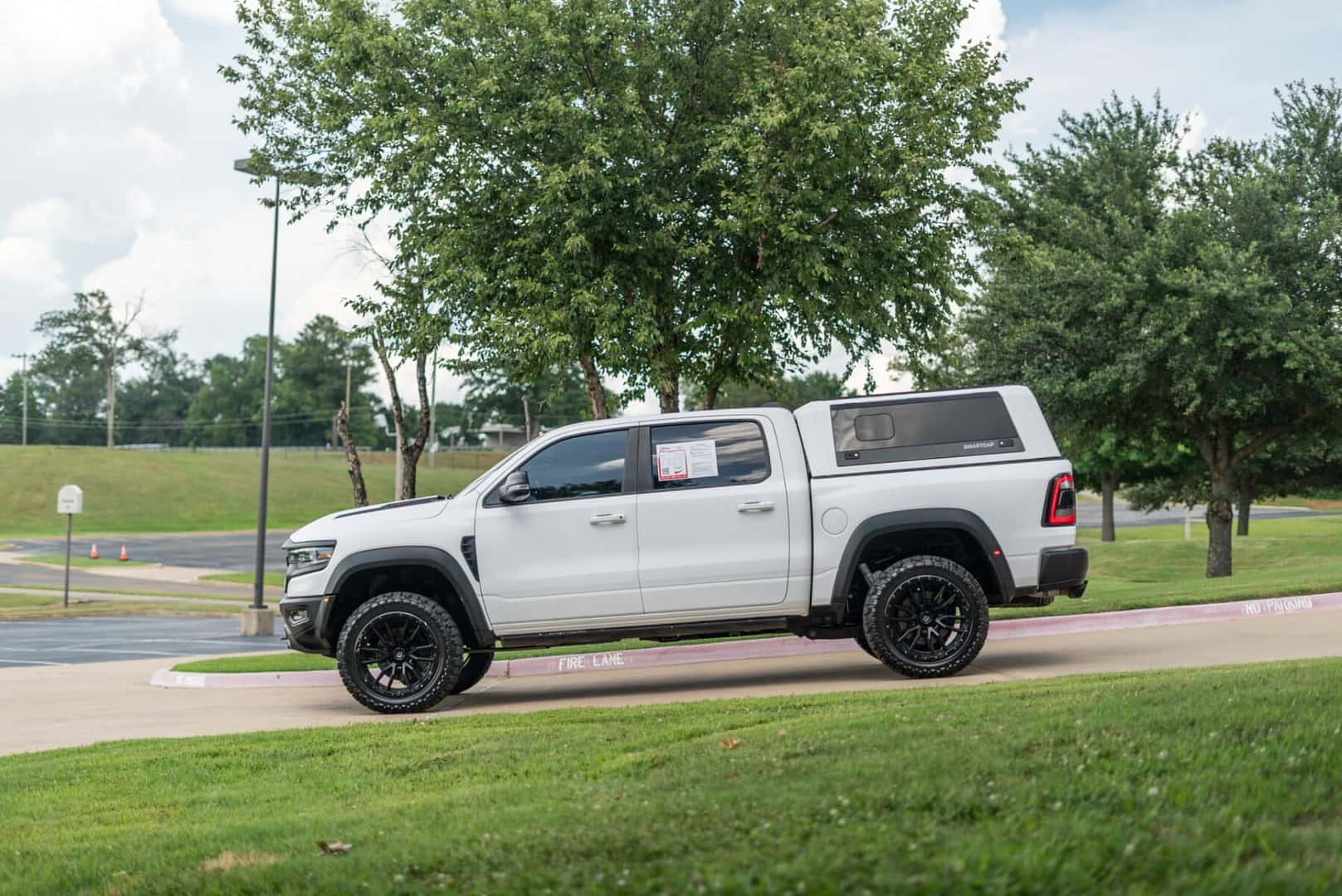 Photo Gallery of Custom Cars, Trucks and SUVs | Peters Elite Autosports