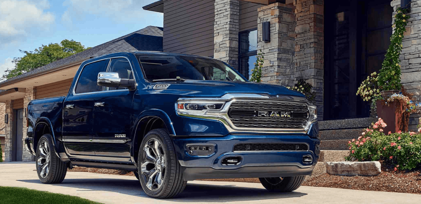 Compare 2024 RAM 1500 Engines in Schaumburg, IL | Zeigler Chrysler ...